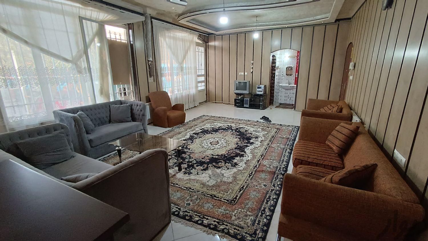 اجاره باغ ویلا ابتدای شاندیز فوتبال دستی ویلا و باغ مشهد، امام رضا دیوار